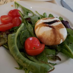 THE MILLERIDGE INN - 637 Photos & 742 Reviews - 585 N Broadway, Jericho ...