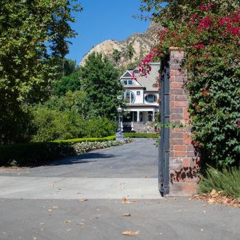 NEWHALL MANSION - Updated October 2025 - 208 Photos & 96 Reviews - 829 ...