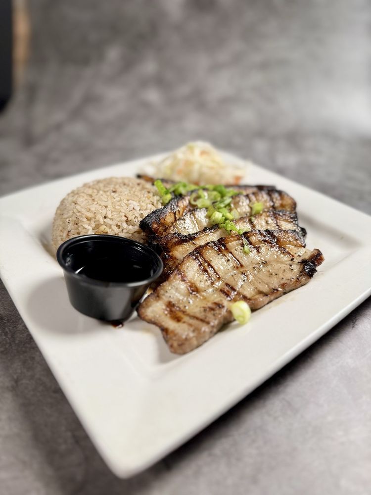 DIAMONDS BILLIARDS AND LOUNGE - Updated September 2025 - 24 Photos ...