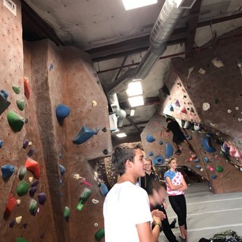 EDGEWORKS CLIMBING - SEATTLE - Updated December 2025 - 87 Photos & 97 ...