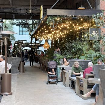 ABA - Updated December 2025 - 4338 Photos & 1782 Reviews - 1011 S ...