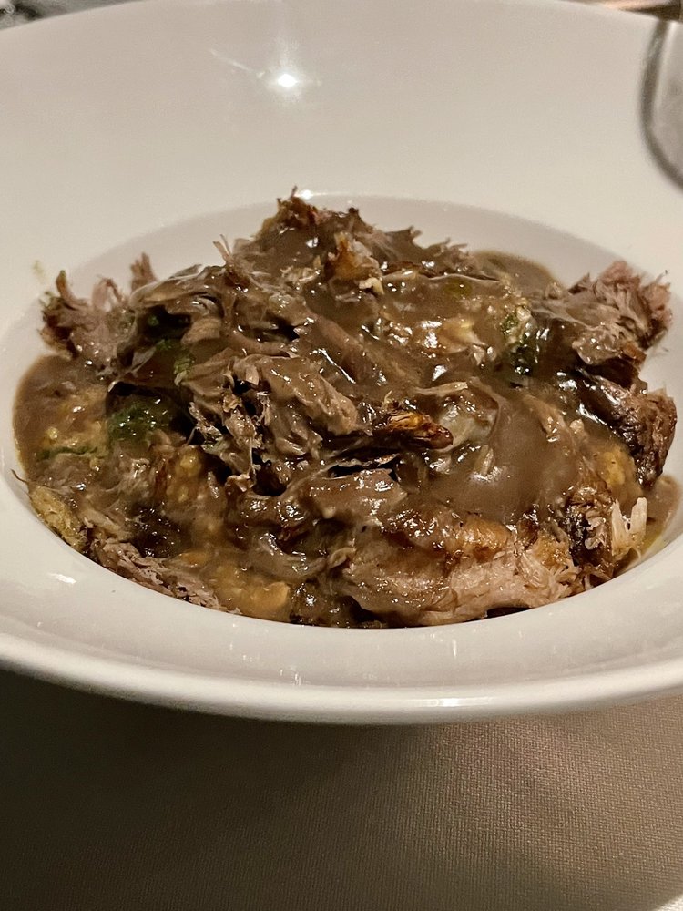 CHEZ BERNARD - Updated February 2025 - 33 Photos - R. Gamboa de Cima ...