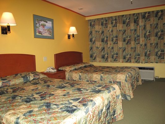 THE BAY SHORE INN - Updated December 2025 - 10 Reviews - 300 Bay Shore ...