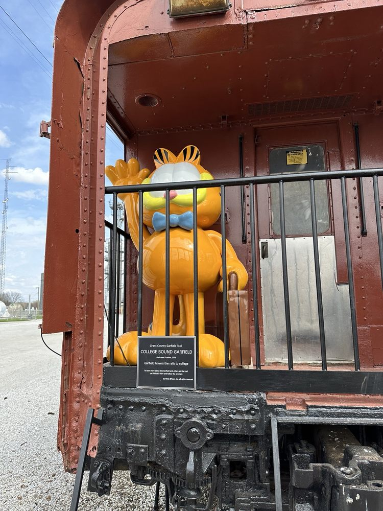 COLLEGE BOUND GARFIELD - Updated July 2024 - 113 N Main St, Sweetser ...