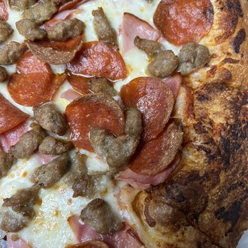 D6 PIZZA - SPRING VALLEY LAKE - Updated July 2025 - 34 Photos & 39 ...