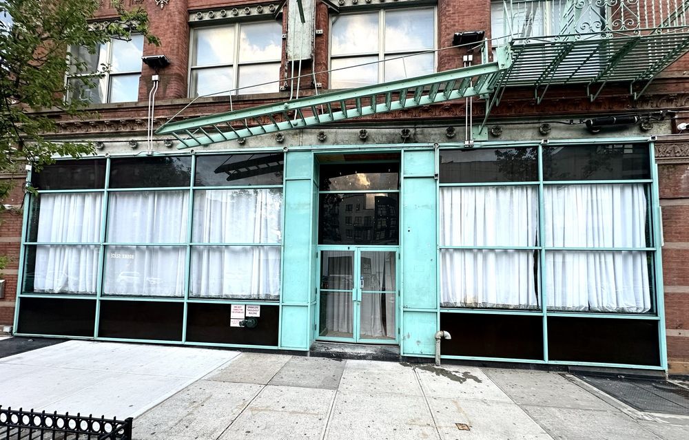 SOBRO GARDEN - Updated November 2024 - 12 Photos - 26 Bruckner Blvd ...