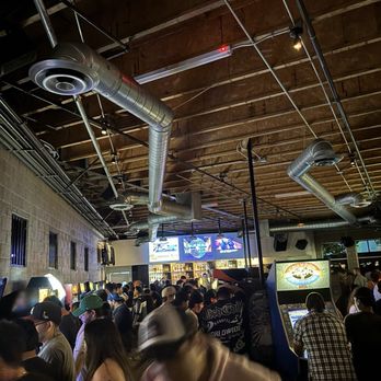 EIGHTYTWO - Updated April 2025 - 1467 Photos & 1700 Reviews - 707 E 4th ...