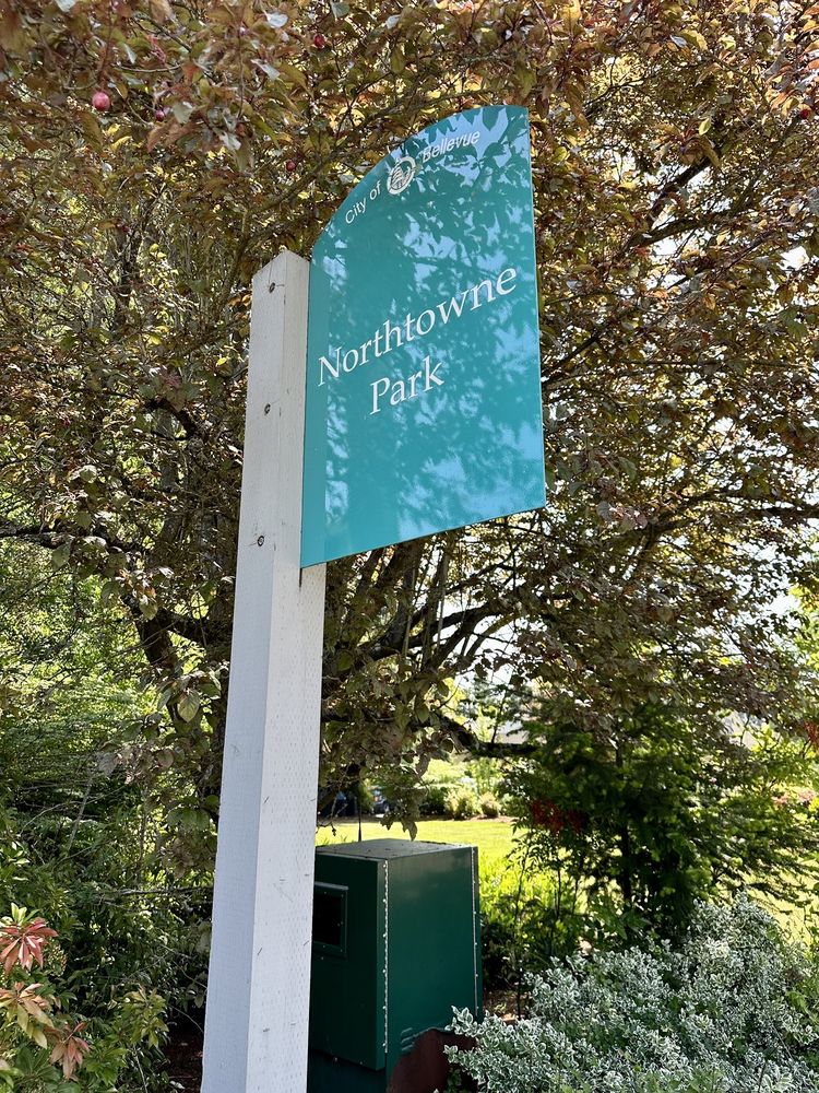 NORTHTOWNE NEIGHBORHOOD PARK - Updated January 2026 - 10 Photos - 2800 ...