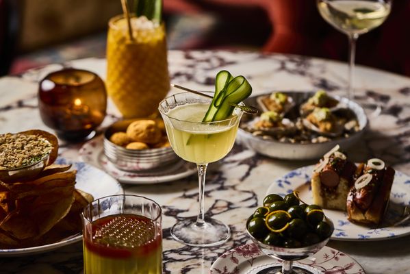 THE PORTRAIT BAR - Updated May 2025 - 123 Photos & 40 Reviews - 250 ...