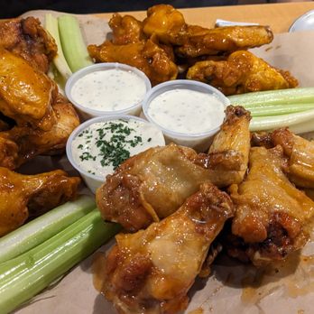 WING DOME - Updated January 2025 - 404 Photos & 630 Reviews - 7818 ...