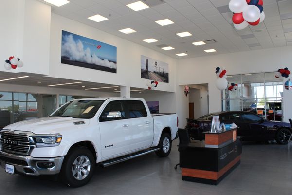 RUSS DARROW CHRYSLER DODGE JEEP RAM OF MILWAUKEE - Updated October 2025 ...