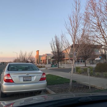 SACRAMENTO PUBLIC LIBRARY - NORTH NATOMAS - Updated October 2025 - 64 ...