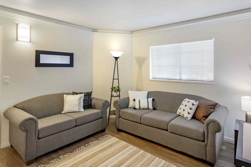 BRANBURY PARK - Updated January 2026 - 29 Photos & 88 Reviews - 449 W ...