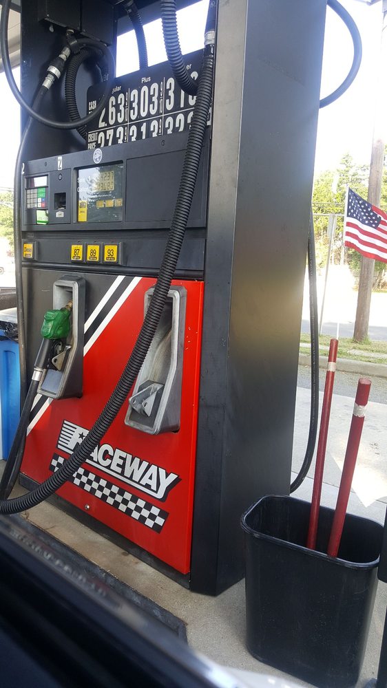 RACEWAY PETROLEUM - 615 Main St, Woodbridge, New Jersey - Gas Stations ...