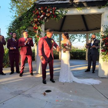 SUMMIT HOUSE - 4662 Photos & 2382 Reviews - 2000 E Bastanchury Rd ...