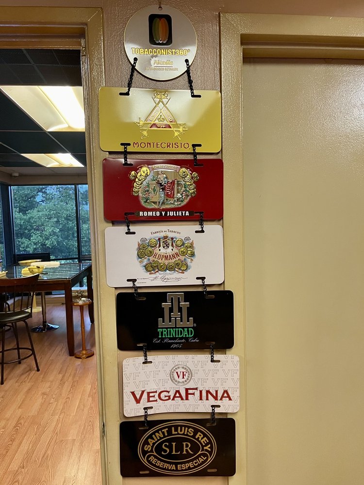 CIGAR PALACE - 33 Photos & 30 Reviews - 4815 Eisenhower Ave, Alexandria ...