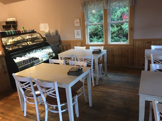 SMITHSONIAN CHOWDER HOUSE - 73 Photos & 114 Reviews - 1 W St, West ...