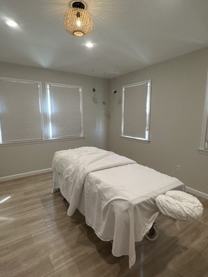KARASMATIC DAY SPA - Updated August 2025 - 13 Photos - 41 N Country Rd ...