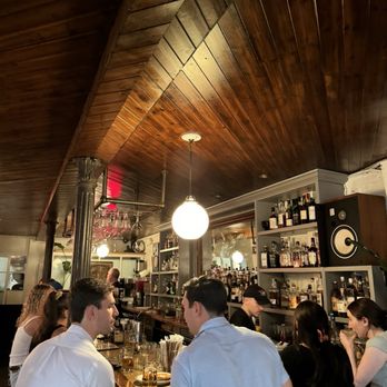 THE LION’S BAR & GRILL - Updated August 2025 - 178 Photos & 45 Reviews ...