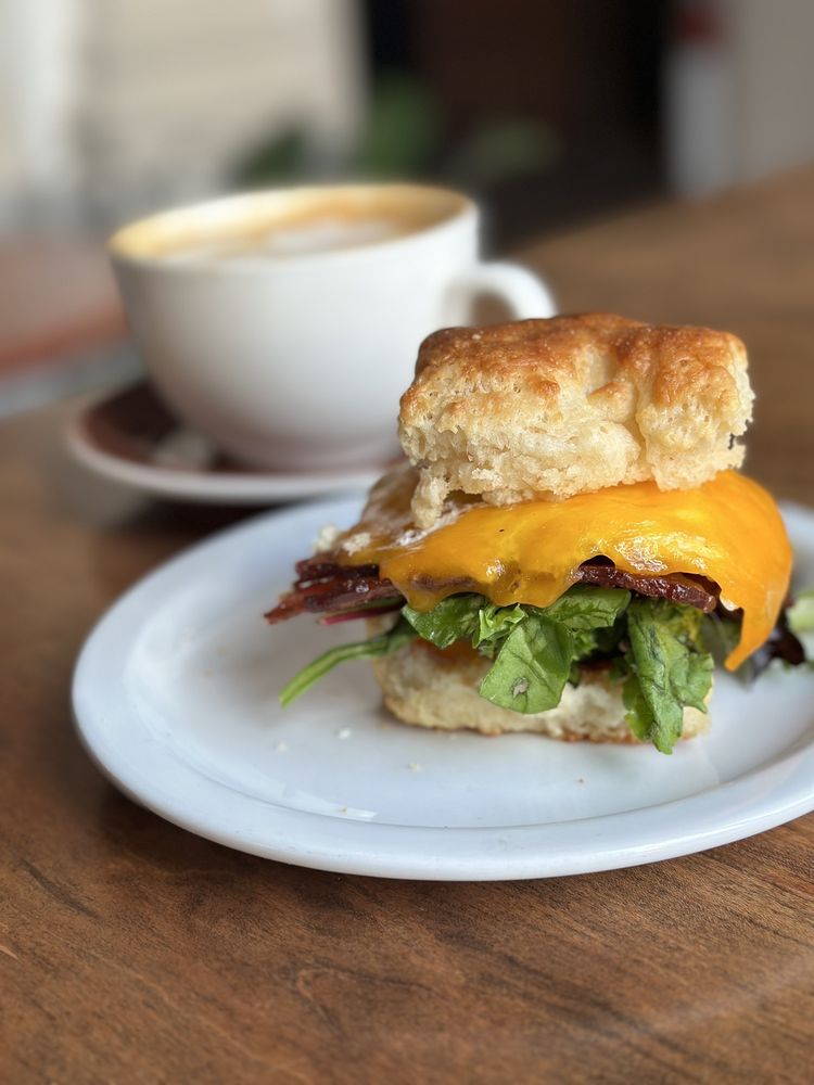 POST COMMONS - Updated April 2025 - 205 Photos & 111 Reviews - 300 Alby ...