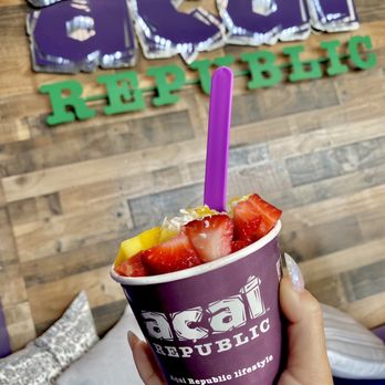 ACAI REPUBLIC - Updated May 2025 - 115 Photos & 107 Reviews - 140 W ...