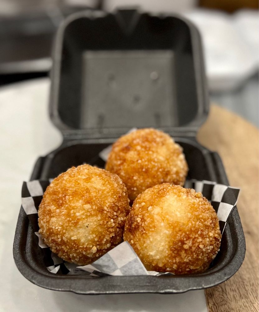 BOM BOM GRILL - Updated November 2025 - 1099 Photos & 896 Reviews ...