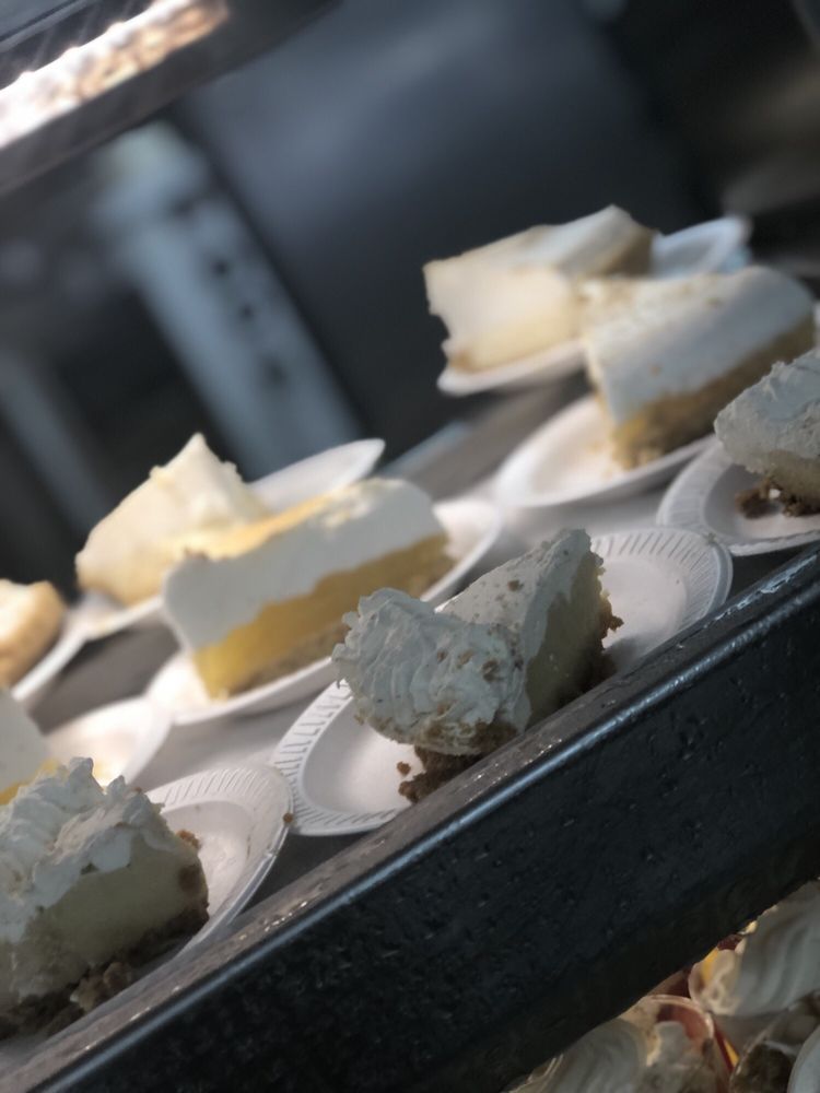 OLE TIMES COUNTRY BUFFET - 74 Photos & 91 Reviews - 209 Stephenson Ave ...