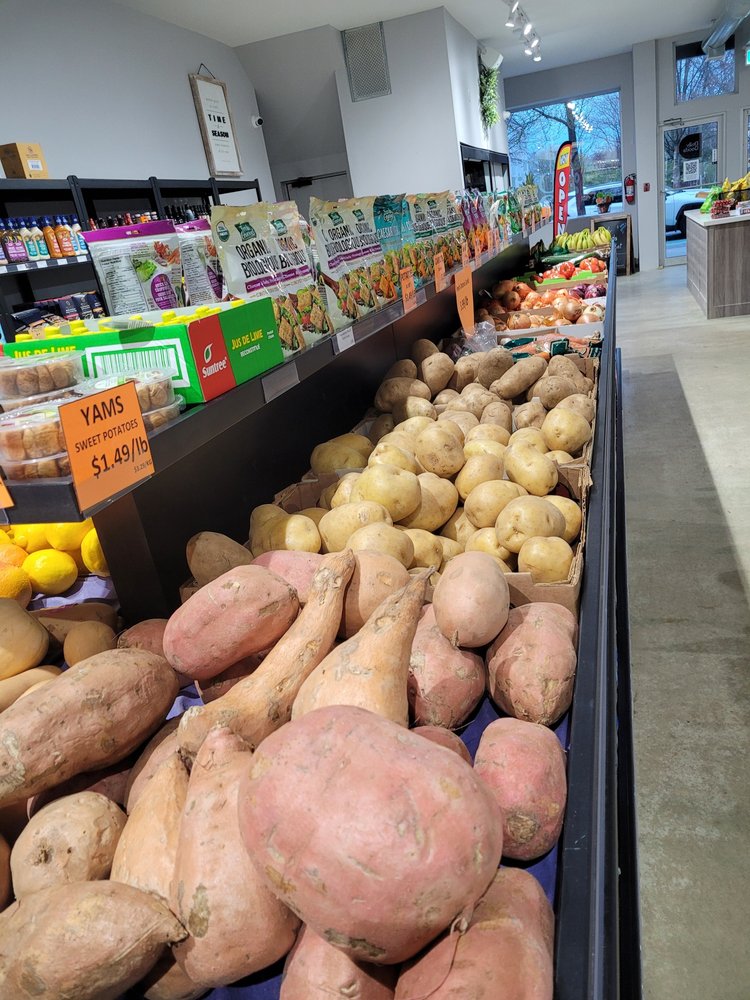 DAILY GOODS MARKET - Updated December 2025 - 11 Photos - 1544 Danforth ...