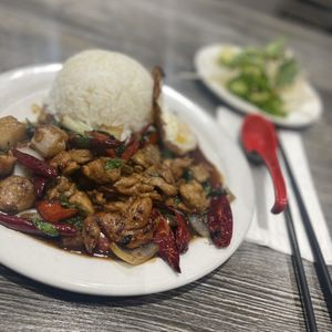 PHO 7 ANH - 349 Photos & 360 Reviews - 677 N Golden State Blvd, Turlock ...