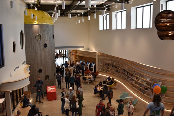 LINC LIBRARY INNOVATION CENTER - Updated December 2025 - 44 Photos ...