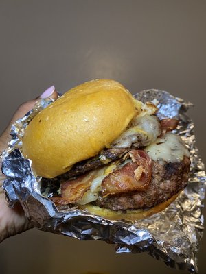 BRGR STOP - Updated July 2025 - 1474 Photos & 1050 Reviews - 4301 ...