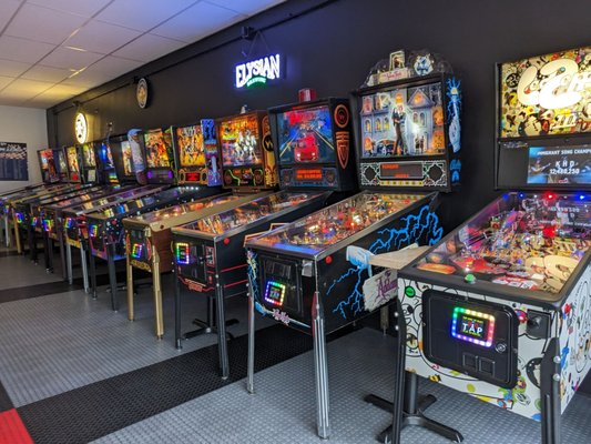 PINBALL GARAGE - Updated November 2025 - 40 Photos & 20 Reviews - 113 N ...