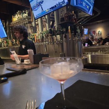 YARD HOUSE - Updated December 2025 - 1001 Photos & 951 Reviews - 21001 ...