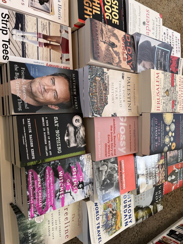 POSMAN BOOKS AT PRODUCE TERMINAL - Updated September 2025 - 52 Photos ...