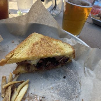 COASTER SALOON - Updated May 2024 - 567 Photos & 687 Reviews - 744 ...