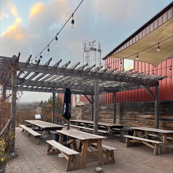 CASTLE DANGER BREWERY - Updated June 2024 - 199 Photos & 152 Reviews ...