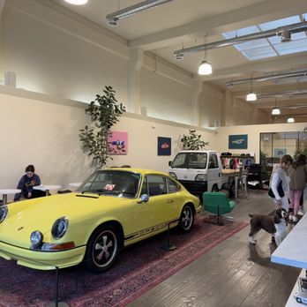 MOTORING COFFEE - Updated April 2025 - 432 Photos & 148 Reviews - 1525 ...