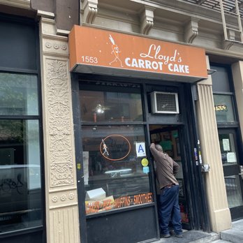 LLOYD’S CARROT CAKE - Updated June 2024 - 182 Photos & 241 Reviews ...