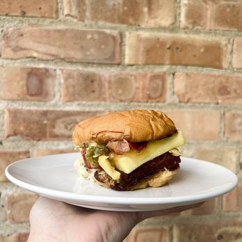 ALLEZ CAFE - Updated June 2024 - 138 Photos & 70 Reviews - 2239 N ...