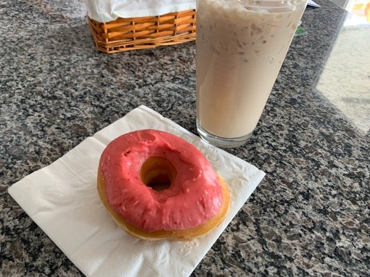DAILY DONUTS - 138 Photos & 175 Reviews - 1067 S Main St, Graham, North ...