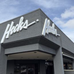 HECK’S CAFE - Updated December 2025 - 162 Photos & 140 Reviews - 3355 ...