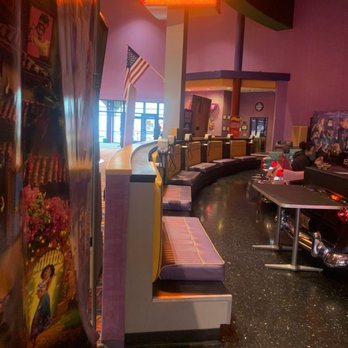 MARCUS ROCHESTER CINEMA - Updated January 2026 - 50 Photos & 51 Reviews ...