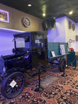 MODEL T DINER - Updated October 2025 - 24 Photos & 40 Reviews - 1130 W ...