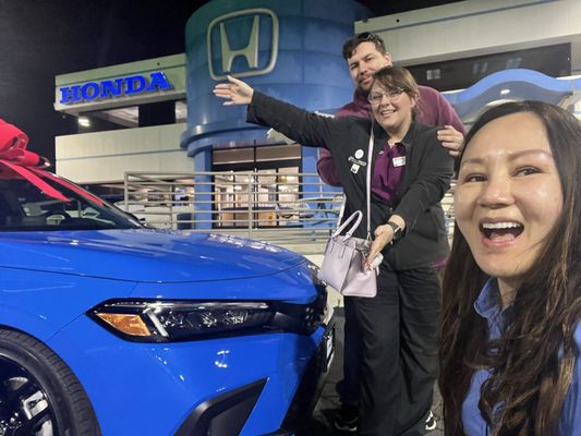 HONDA WORLD - Updated October 2025 - 29 Photos & 59 Reviews - 10645 ...