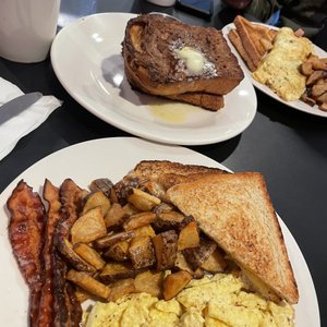 JAVA GRIND AND GRILL - 113 Photos & 235 Reviews - 125 Main St, Stoneham ...