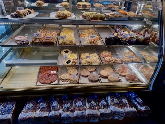 WAGNER’S EUROPEAN BAKERY AND CAFE - Updated January 2026 - 142 Photos ...