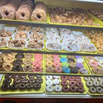 CRISPY DONUTS-WICHITA - Updated April 2025 - 32 Photos & 28 Reviews ...