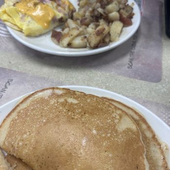 BREAKFAST STATION - Updated January 2026 - 121 Photos & 233 Reviews ...