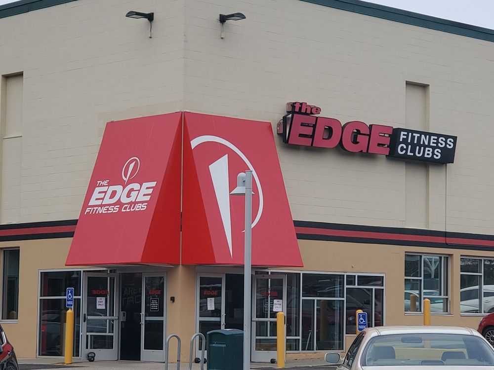 THE EDGE FITNESS CLUBS - Updated August 2024 - 15 Photos & 128 Reviews ...