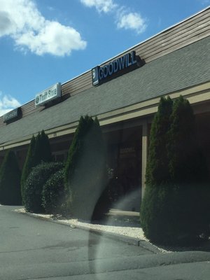 GOODWILL STORE AND DONATION CENTER - Updated October 2025 - 237 Boone ...